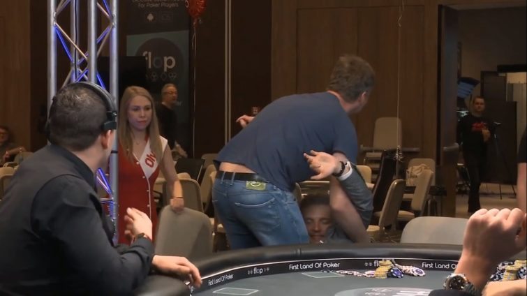 Drunk player is expelled from the World Series of Poker (WSOP)